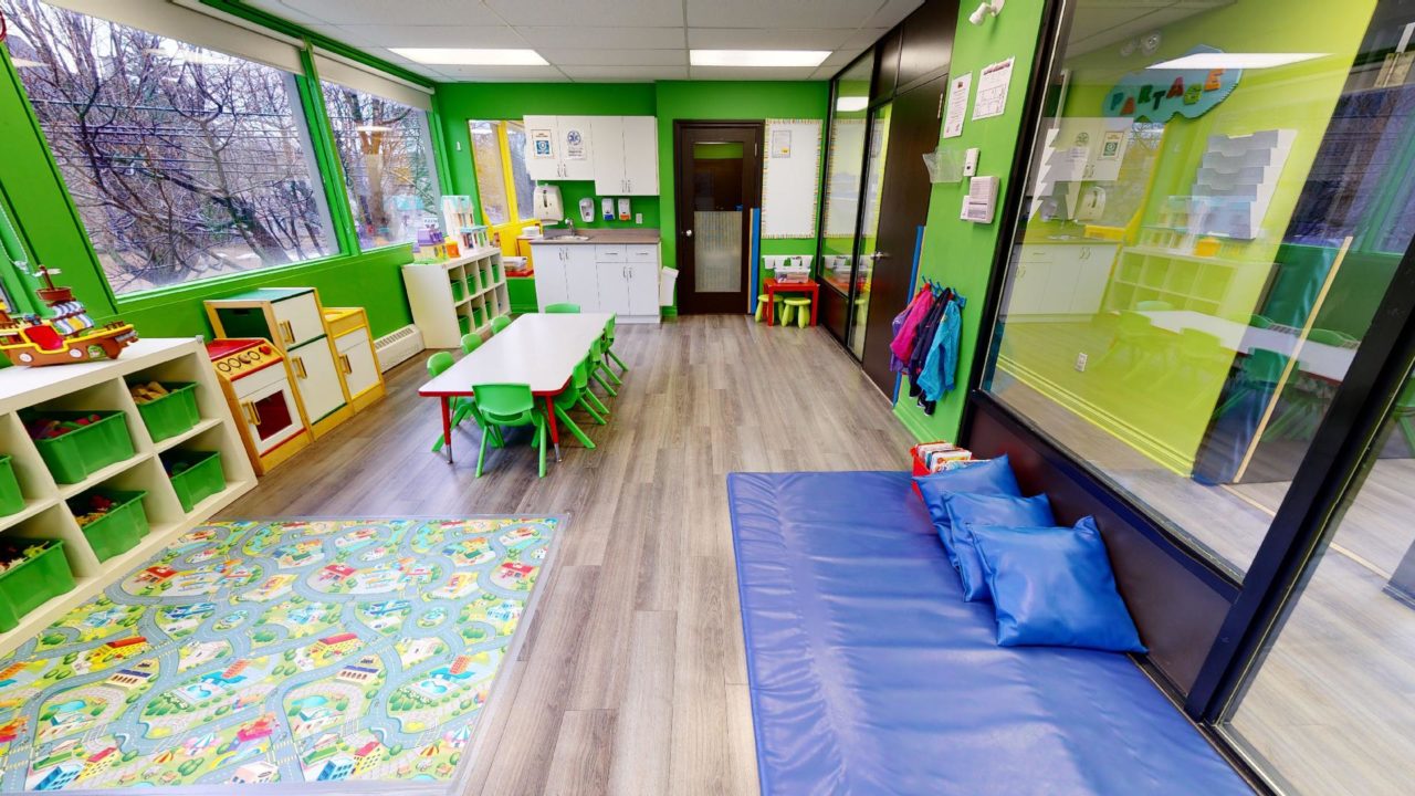 Garderie 123 Mes Premiers Pas - Garderie de jours et soirs Montréal