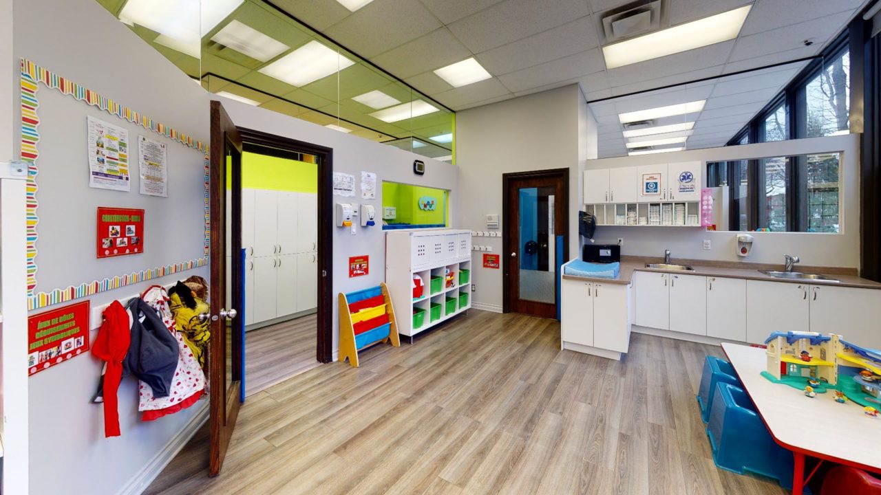 Garderie 123 Mes Premiers Pas - Garderie de jours et soirs Montréal